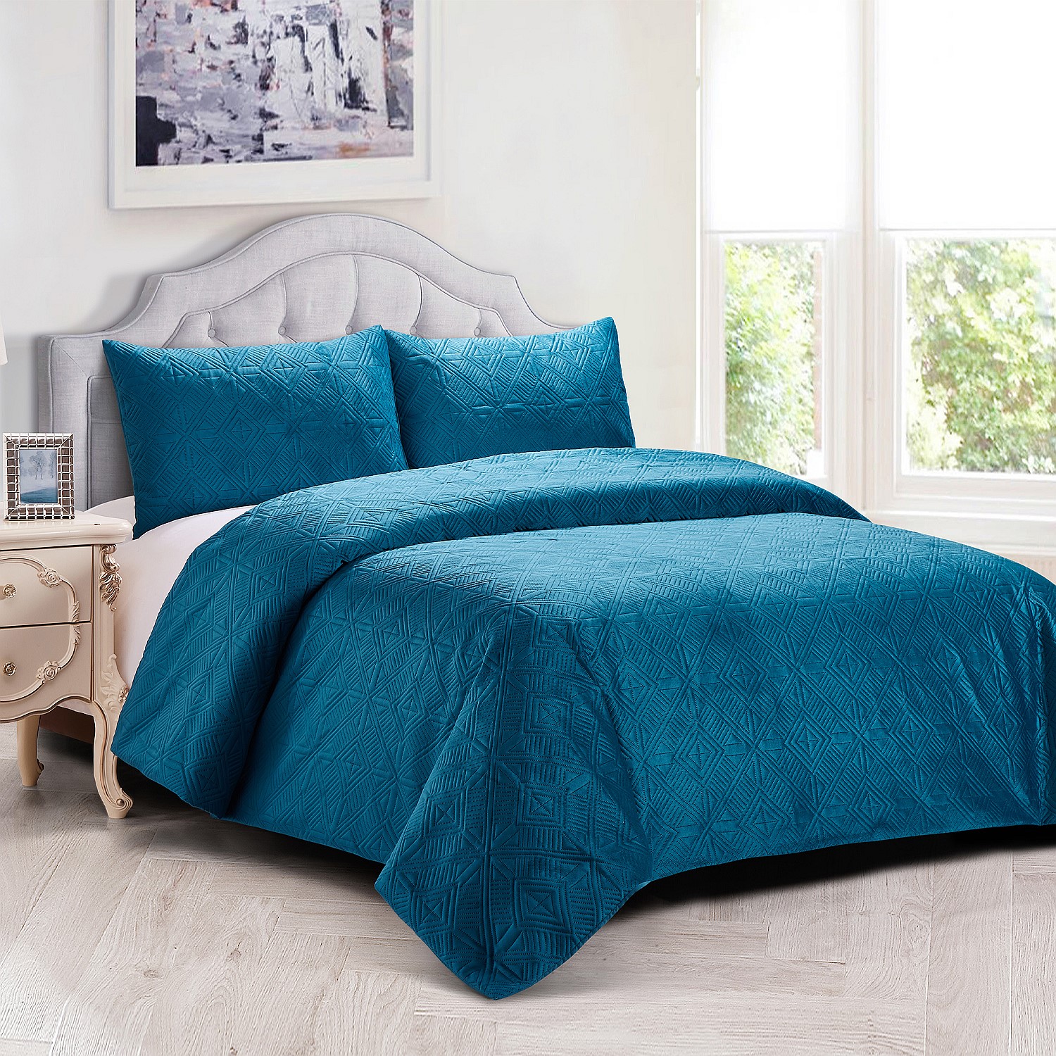 Duvet Covers - Solace Kala Velvet Embossed Duvet Cover Set