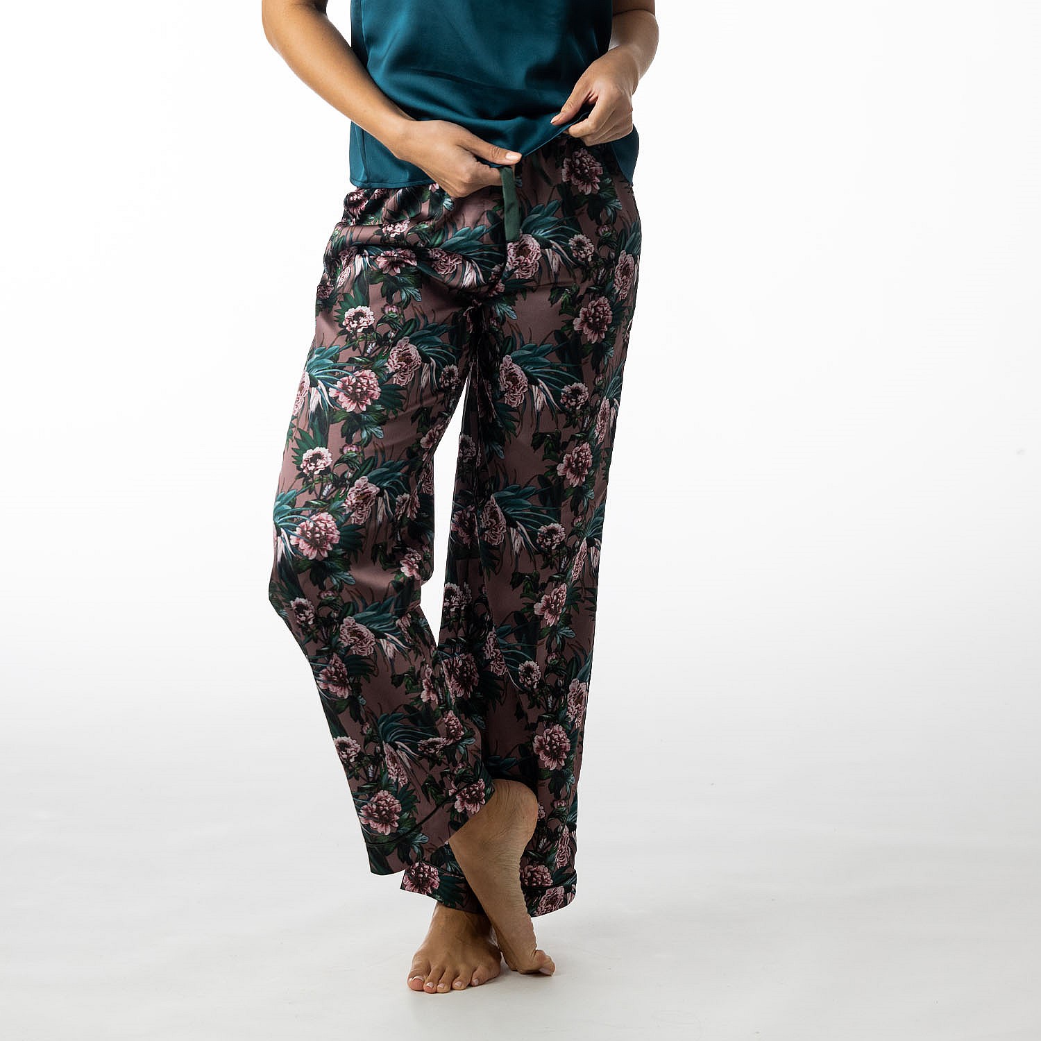 Shop Our New Season Range | Bed, Bath & Beyond NZ - bb&b Sleep Moody ...