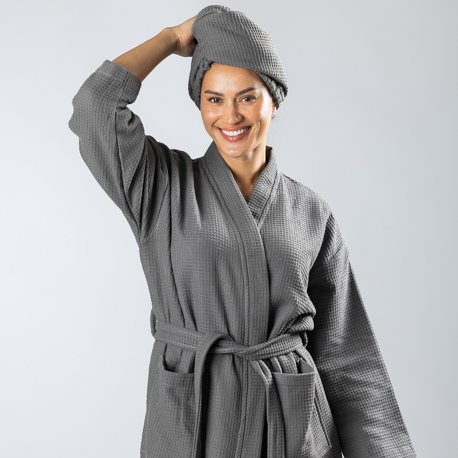 Design Republique - Design Republique Ashley Unisex Waffle Robe Charcoal