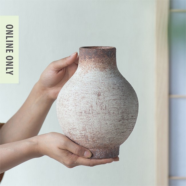 Shop Our New Season Range | Bed, Bath & Beyond NZ - Home Chic Lily Vase