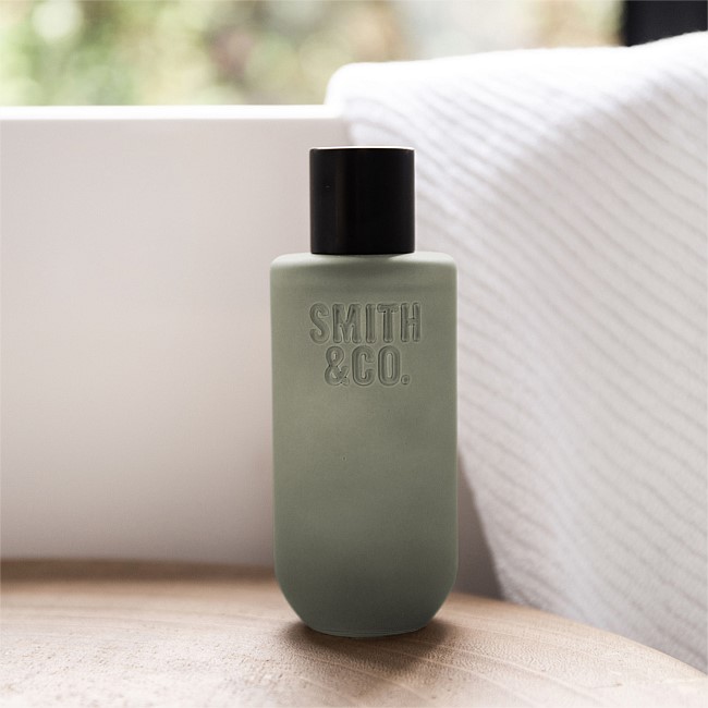 Home Fragrance & Candles - Smith & Co Room Spray 100ml